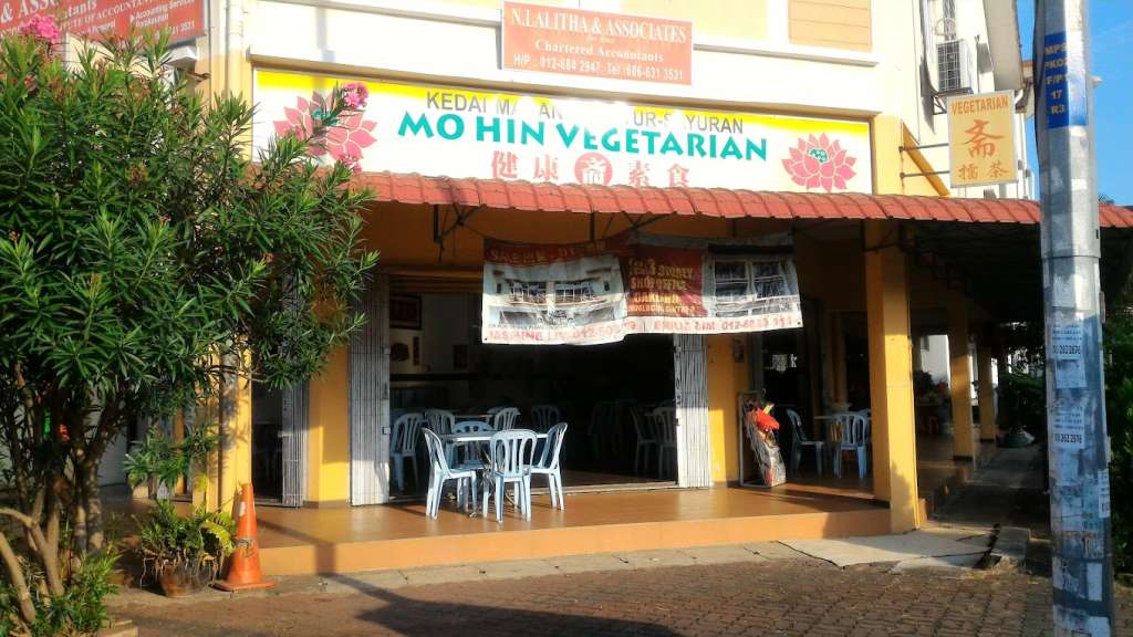 10 Vegetarian Restaurants in Seremban For All Veggie Lovers - Hera Health